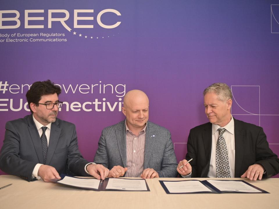 BEREC signs revised Working Arrangements with Ukrainian national ...